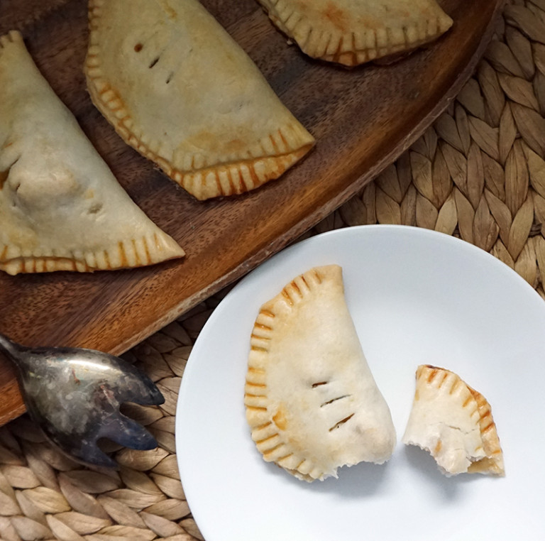 Rustic honeyed chicken hand pies (a Game of Thrones party recipe ...