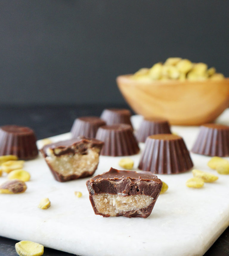 pistachio-toffee-cups-05 | Bijoux & Bits